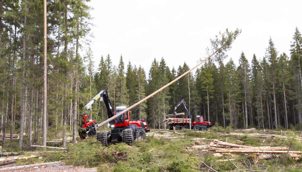 Komatsu buys Swedish forestry firm